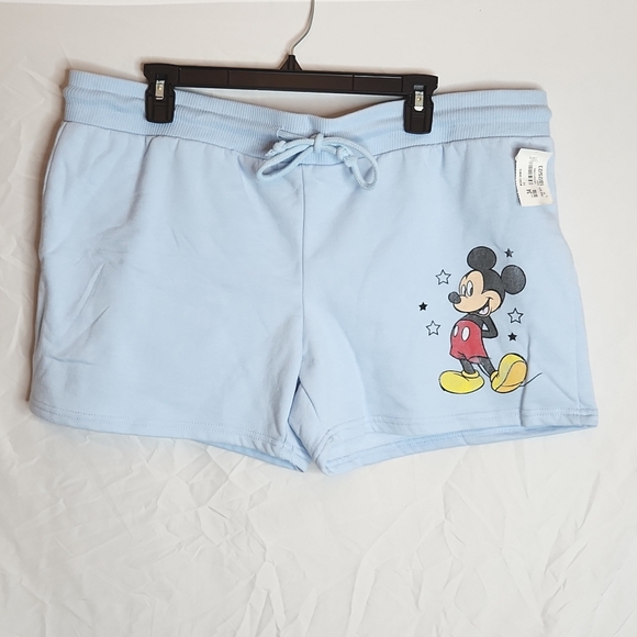Disney | Shorts | Mickey Mouse Short | Poshmark